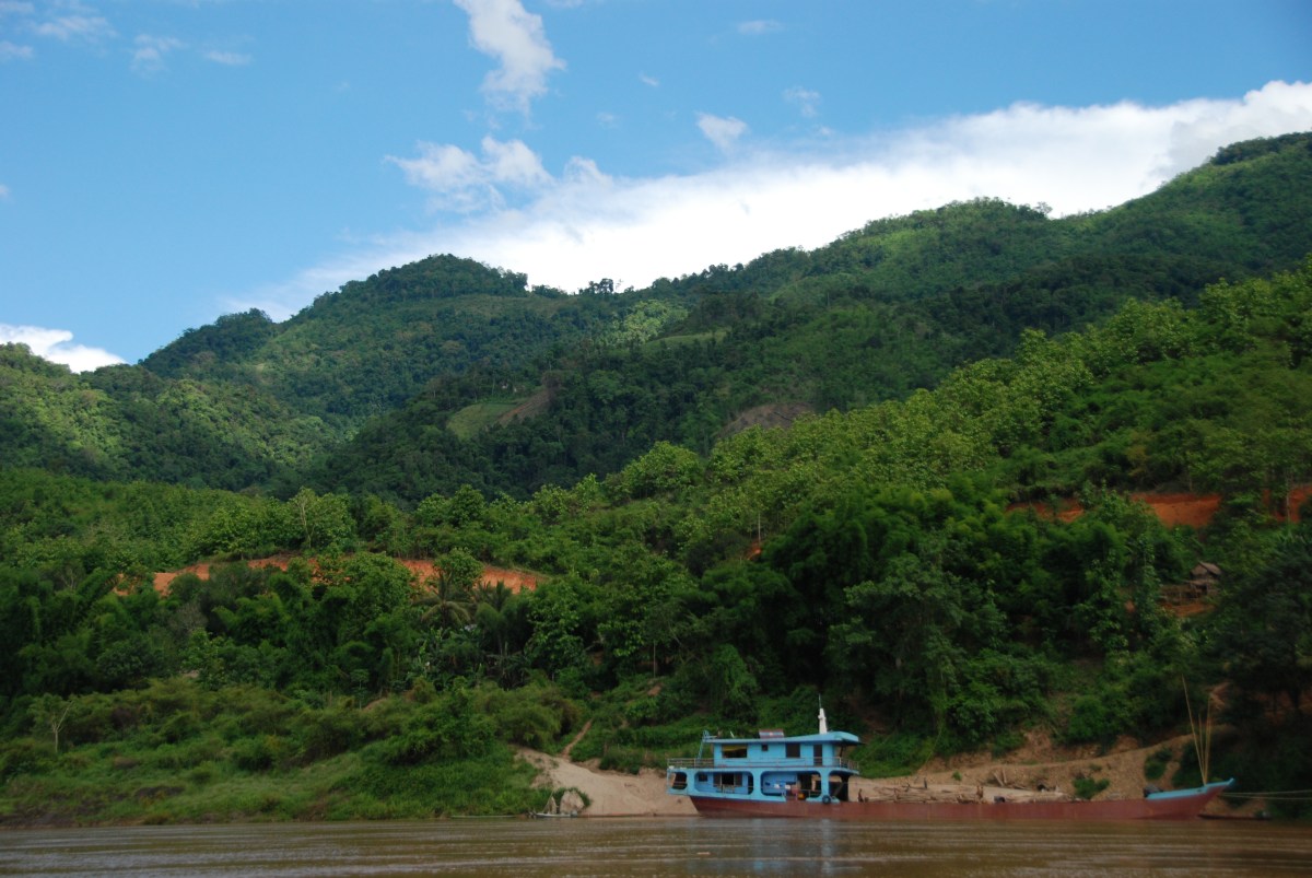 Mekong River: A Journey of a Lifetime – Don't Panic! A Travel Guide